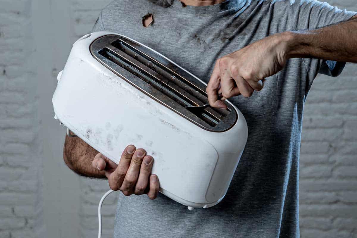 Why Is My Toaster Tripping The Electric? - London Status